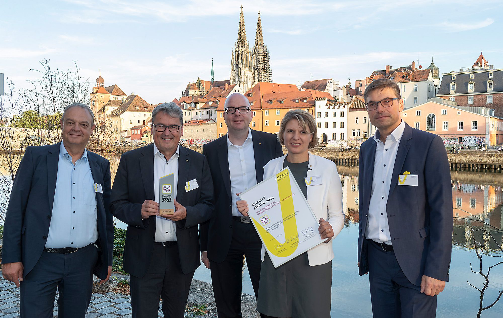 Vitesco Technologies: Award | TDK Electronics - TDK Europe