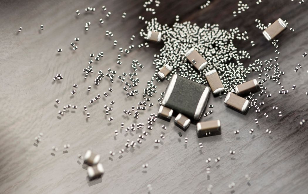 ESD protection by selecting the right components | TDK Electronics - TDK Europe