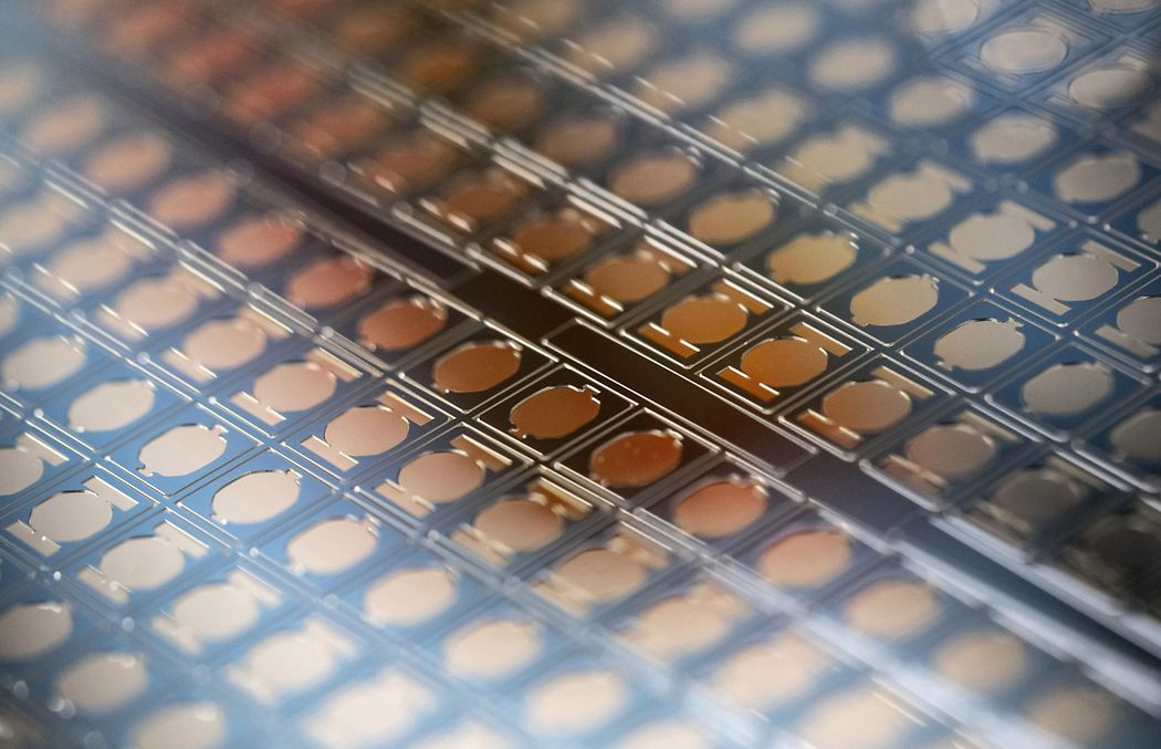 2D piezo MEMS µ‑mirror – enabling next-generation AR/VR | TDK Electronics - TDK Europe